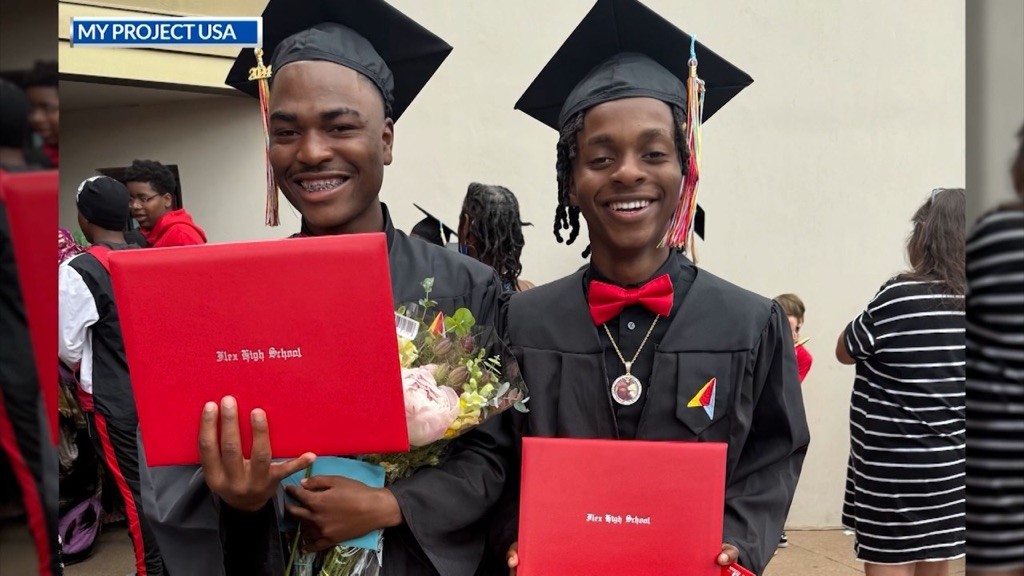 With help of non-profit, teens from Hilltop overcome adversity to graduate - Flex High School